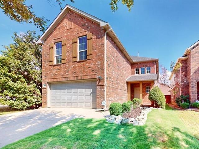 413 Perkins Dr, Lantana, TX 76226