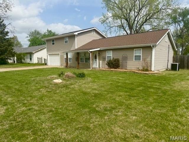 413 Prince David Dr, O'Fallon, MO 63366