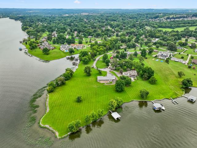 413 Private Dr