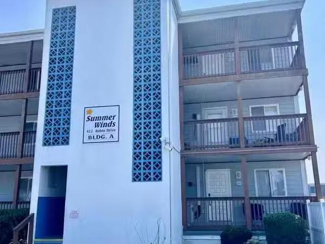 413 ROBIN DR # A305, OCEAN CITY, MD 21842 Condo/Townhome For S.