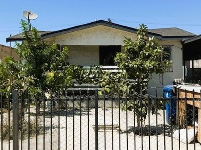 413 W 109th Pl, Los Angeles, CA 90061