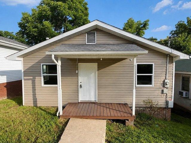 413 W 15th St, Corbin, KY 40701