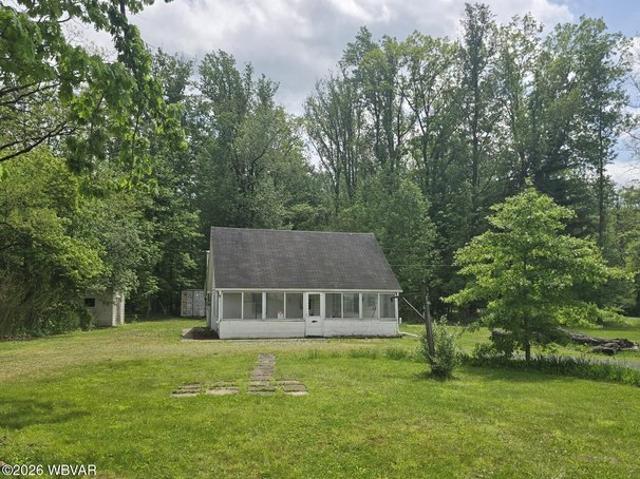 413 W Village Dr, Williamsport, PA 17702