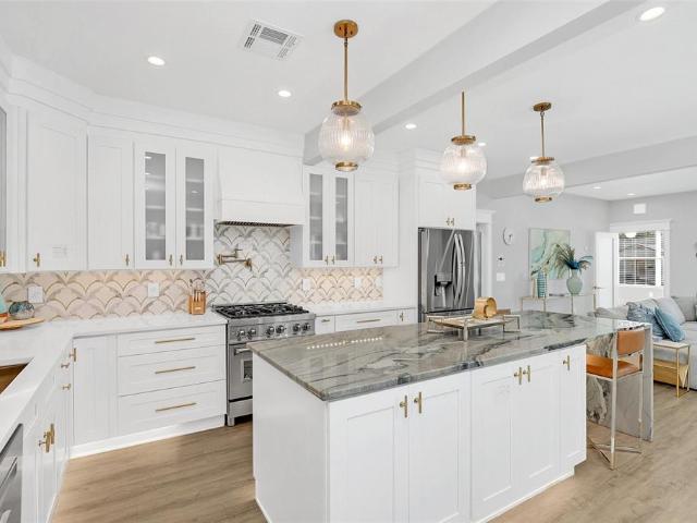 413 W Princeton St, Orlando, FL 32804 | MLS #O6374