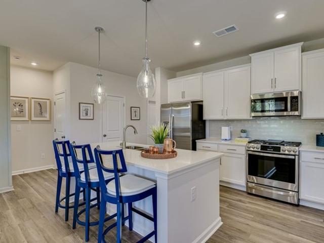 413 Welbeck Rd, Lexington, SC 29073