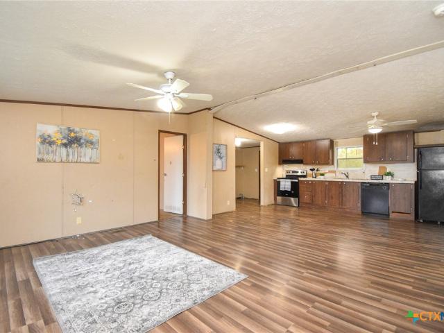 413 West Oaks Drive