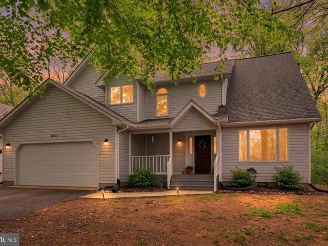 413 Wilderness Dr, Locust Grove, VA 22508