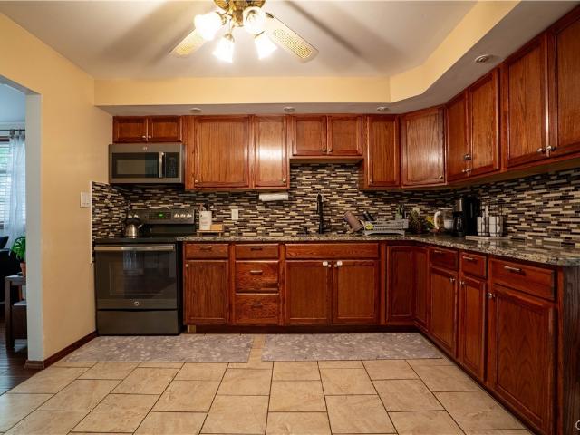 413 Williamsburg Road