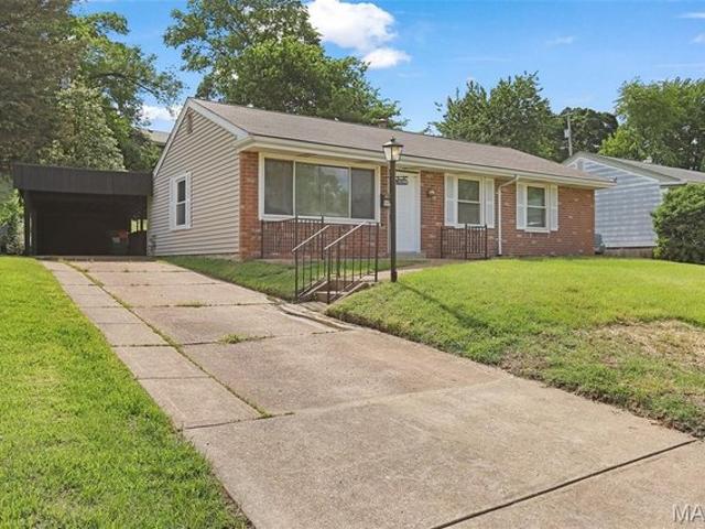 4144 Davis St, Saint Louis, MO 63123