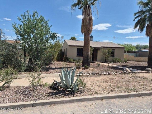 4144 E 1st St, Tucson, AZ 85711