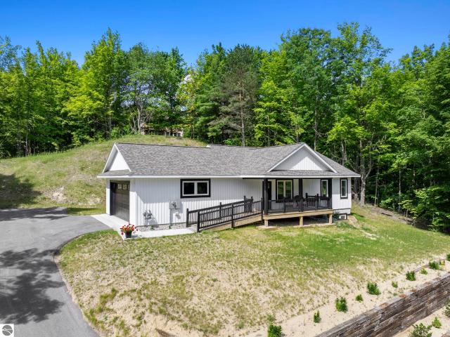4144 S Sugar Loaf Mountain Road
