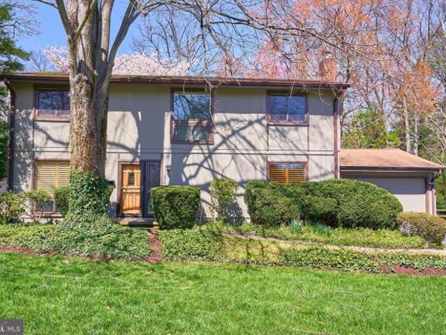 4145 Elizabeth Ln, Annandale, VA 22003