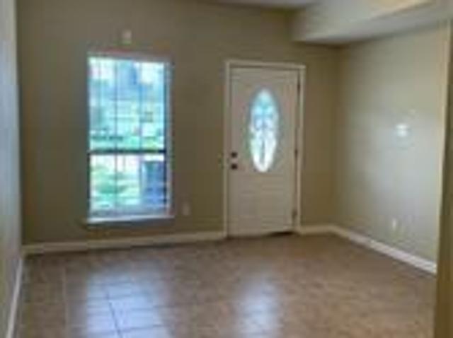 4145 Idaho Ave, Unit B, Kenner, LA 70065 | MLS #2552 | Compass