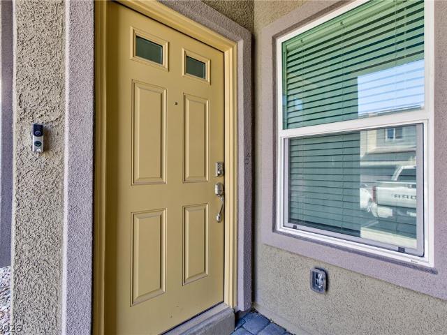 4145 Lunar Canyon Avenue