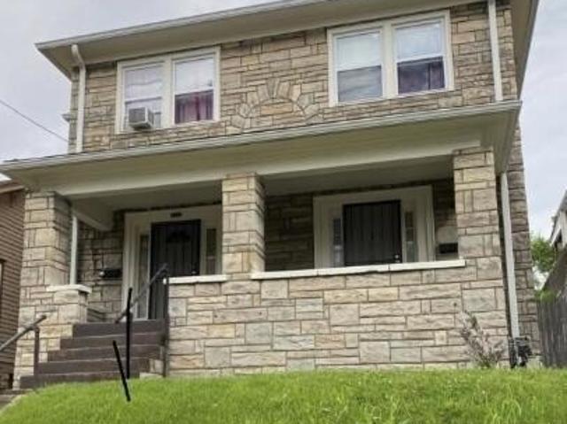 4145 W Market St, Louisville, KY 40212