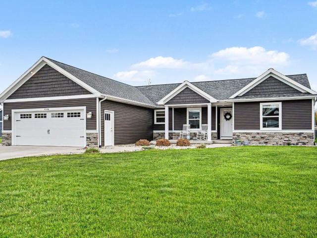 4146 N Paul Circle