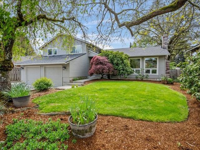 4146 NE Meadow Ln, Hillsboro, OR 97124