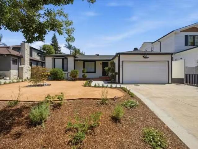 4146 Camellia Ave, Studio City, CA 91604