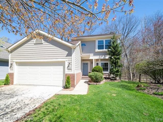41474 Cornell Dr, Novi, MI 48377