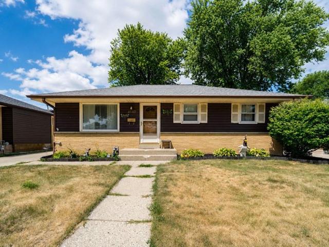 4147 S 52nd St, Milwaukee, WI 53220