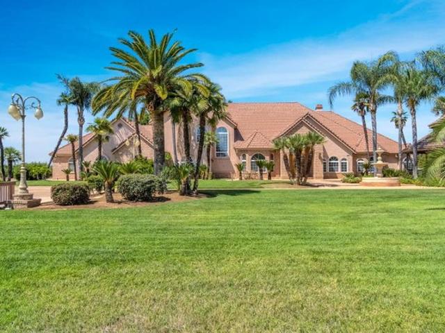 41481 Road 120, Orosi, CA 93647