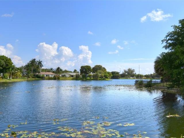4148 NW 19th Ter, Oakland Park, FL 33309