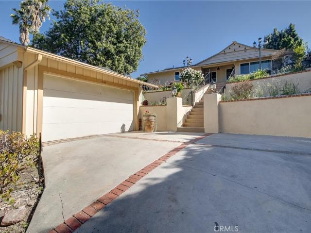 4148 Camino De La Cumbre