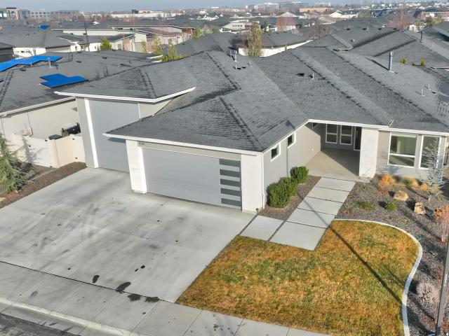4148 E Copper Point