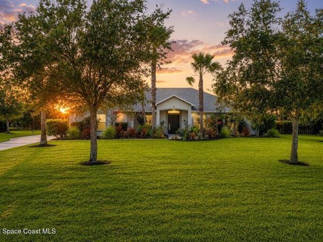 4148 Gardenwood Cir, Grant, FL 32949