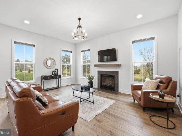41490 Bedford Falls Court