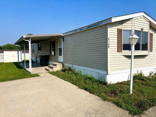 4149 Martinsburg Dr, Columbus, OH 43207