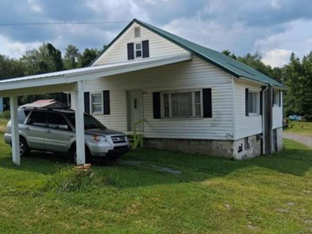 4149 Benjamin Franklin Hwy, Strongstown, PA 15957