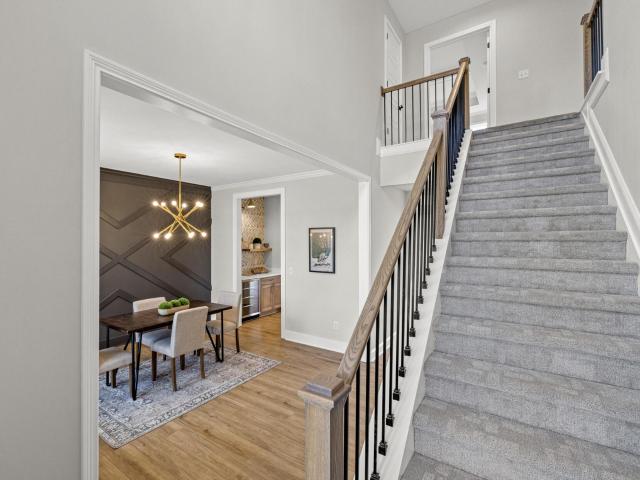 4140 Meadowlark Road