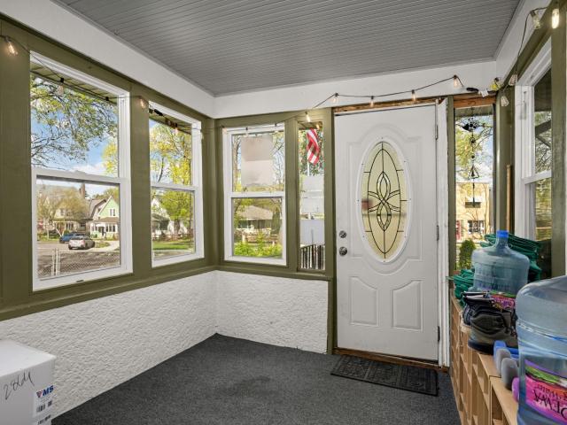 4140 Minnehaha Avenue