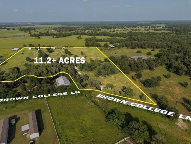 4140 Brown College Ln, Washington, TX 77880