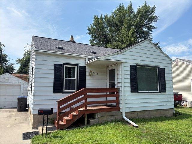 4140 Cornell St, Des Moines, IA 50313