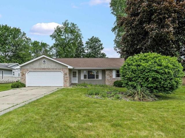 4140 Firethorn Dr, Saginaw, MI 48603