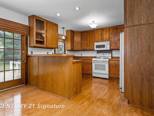 4140 Firethorn Drive