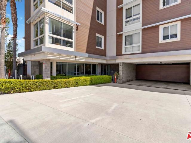 4140 Glencoe Avenue 407
