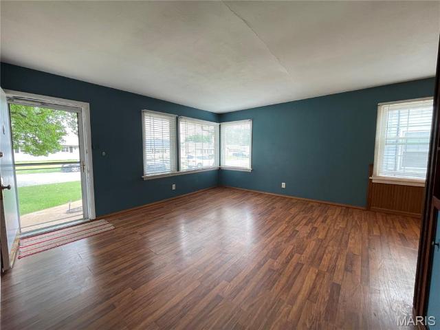4140 Tesson St, Louis, MO 63123 | MLS #25045