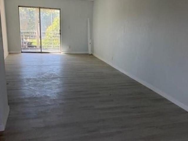 4141 NW 26th St, Lauderhill, FL 33313