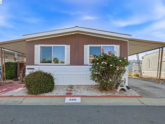 4141 Deep Creek Rd Spc 200, Fremont, CA 94555