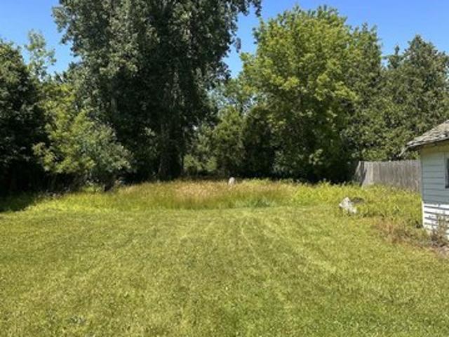 4141 E Wheeler Rd, Bay City, MI 48706