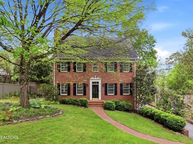 4141 Forest Glen Dr, Knoxville, TN 37919
