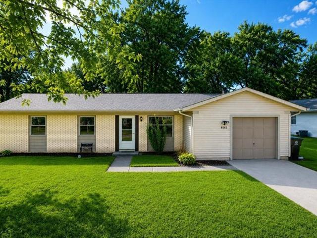 4141 Sandhurst Dr, Fort Wayne, IN 46815