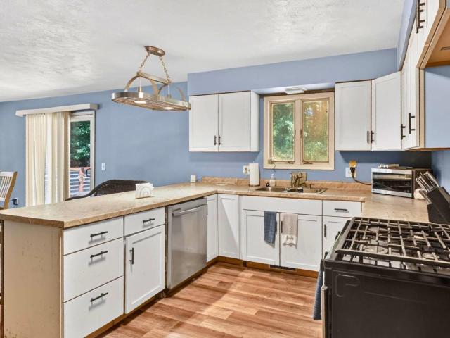 4141 Triwood Road