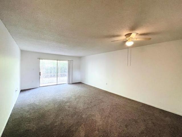 4141 16th St #303, Vero Beach, FL 32960