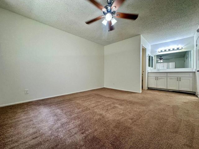 4141 2 Bedroom Apartment for Rent at 4141 W Rosecrans Ave, Hawthorne, CA 90250