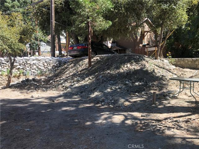 41424 Valley of the Falls Drive