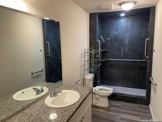 4142 Mesa Cv